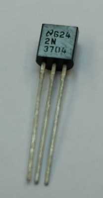 2N3704 Transistor NPN 50V 0,8A 0,36W 100MHz B 100 | eBay