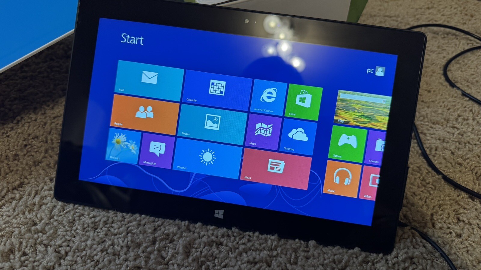 Microsoft Surface 128G GB Windows 8 Pro (Bad Battery) | eBay