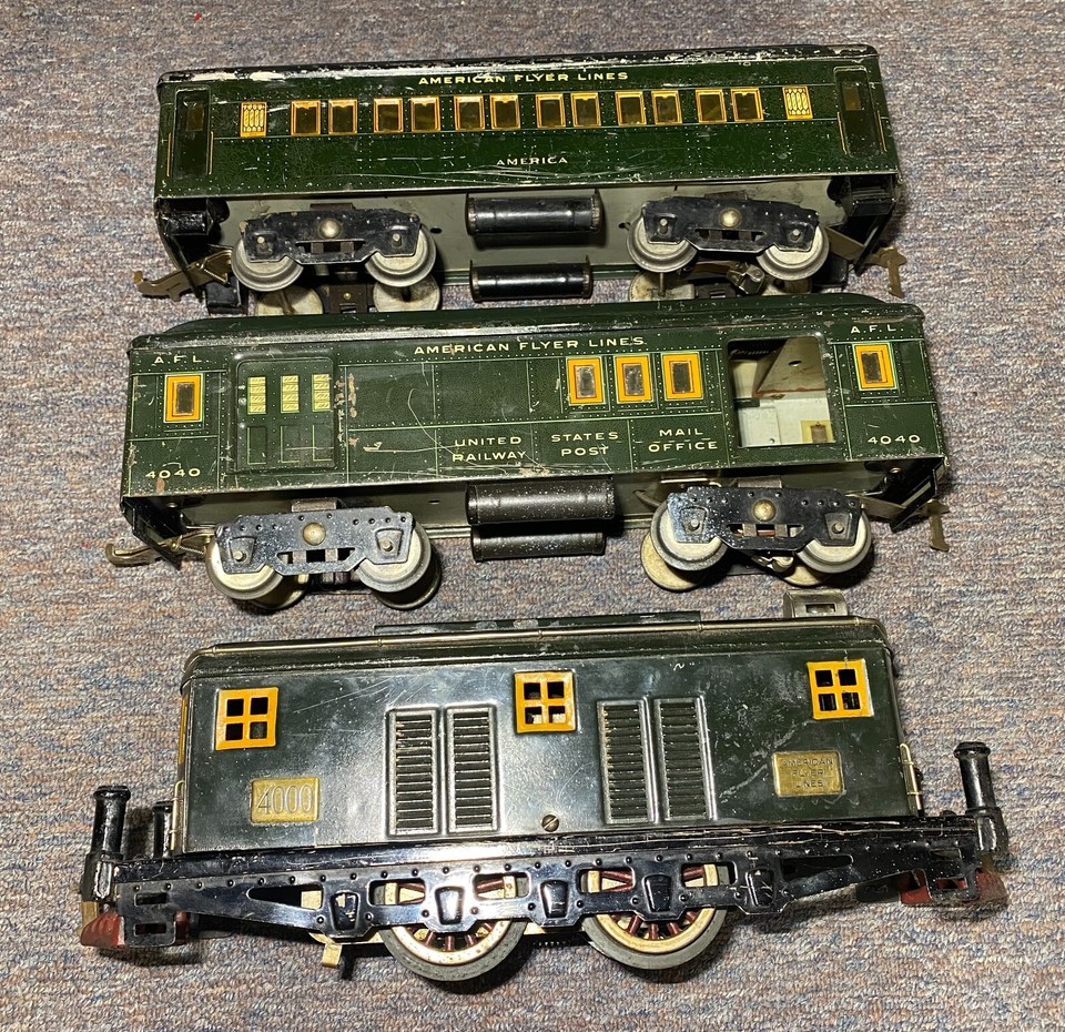 American Flyer Pre-War 4000 Electric, 4041 Passenger, 4040 Mail Car ...