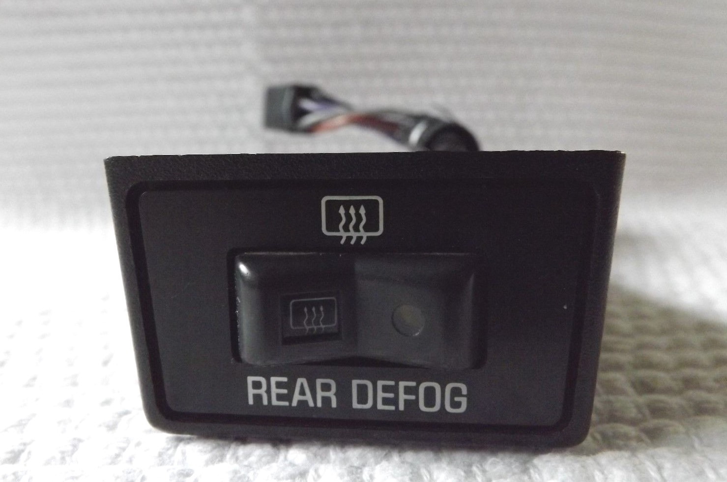 1988-1991 GMC S15 Jimmy Chevrolet S10 Blazer Suburban REAR DEFOG ...