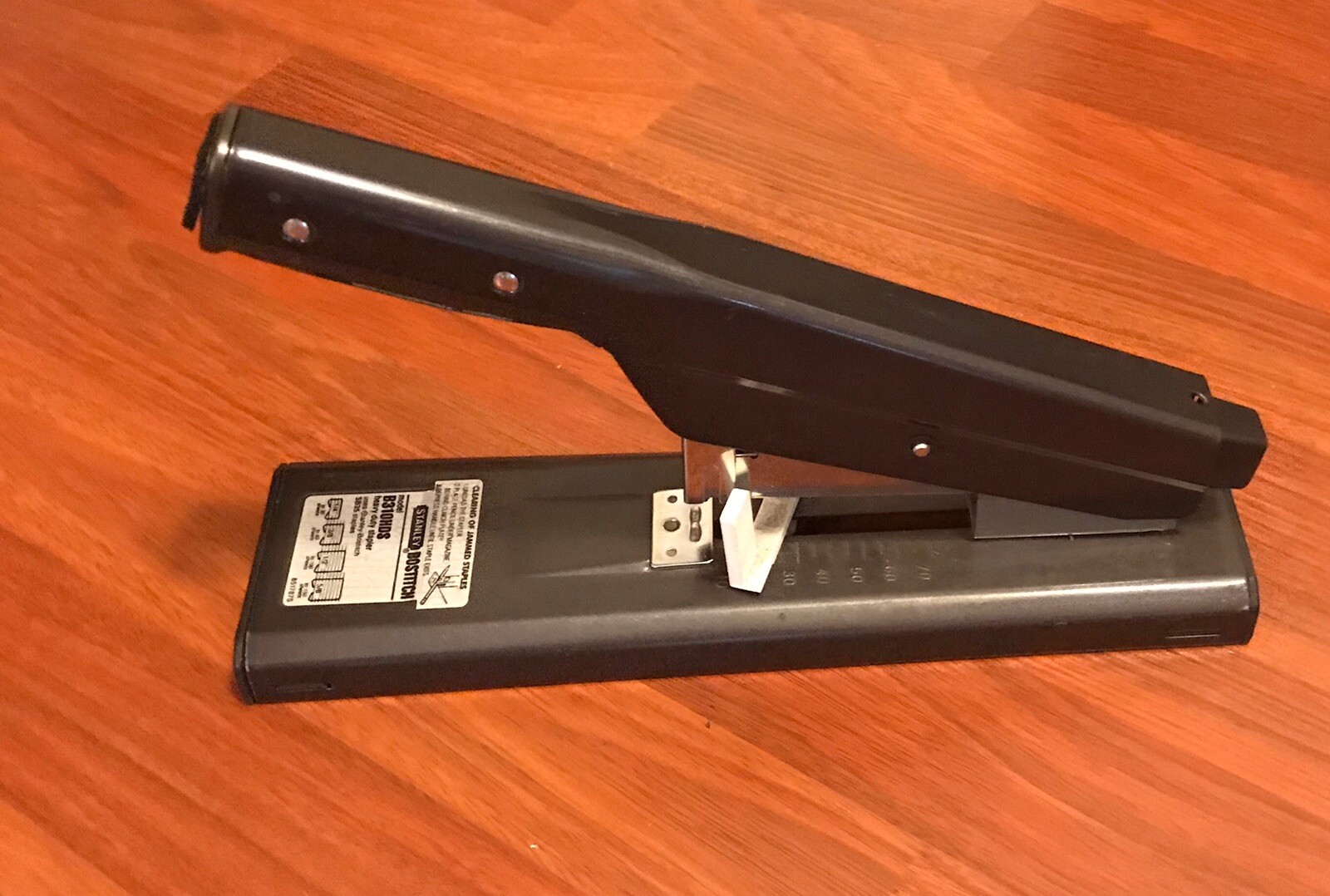 Stanley Bostitch Antimicrobial 130 Sheet Heavy Duty Stapler, Black ...