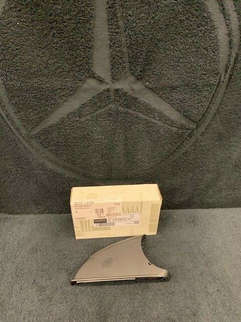 Genuine MERCEDES BENZ W176 a Class RH Wing Mirror Black Under Trim ...
