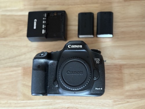 Canon 5D Mark III – Great Condition, Low Shutter Count (10,228) | eBay