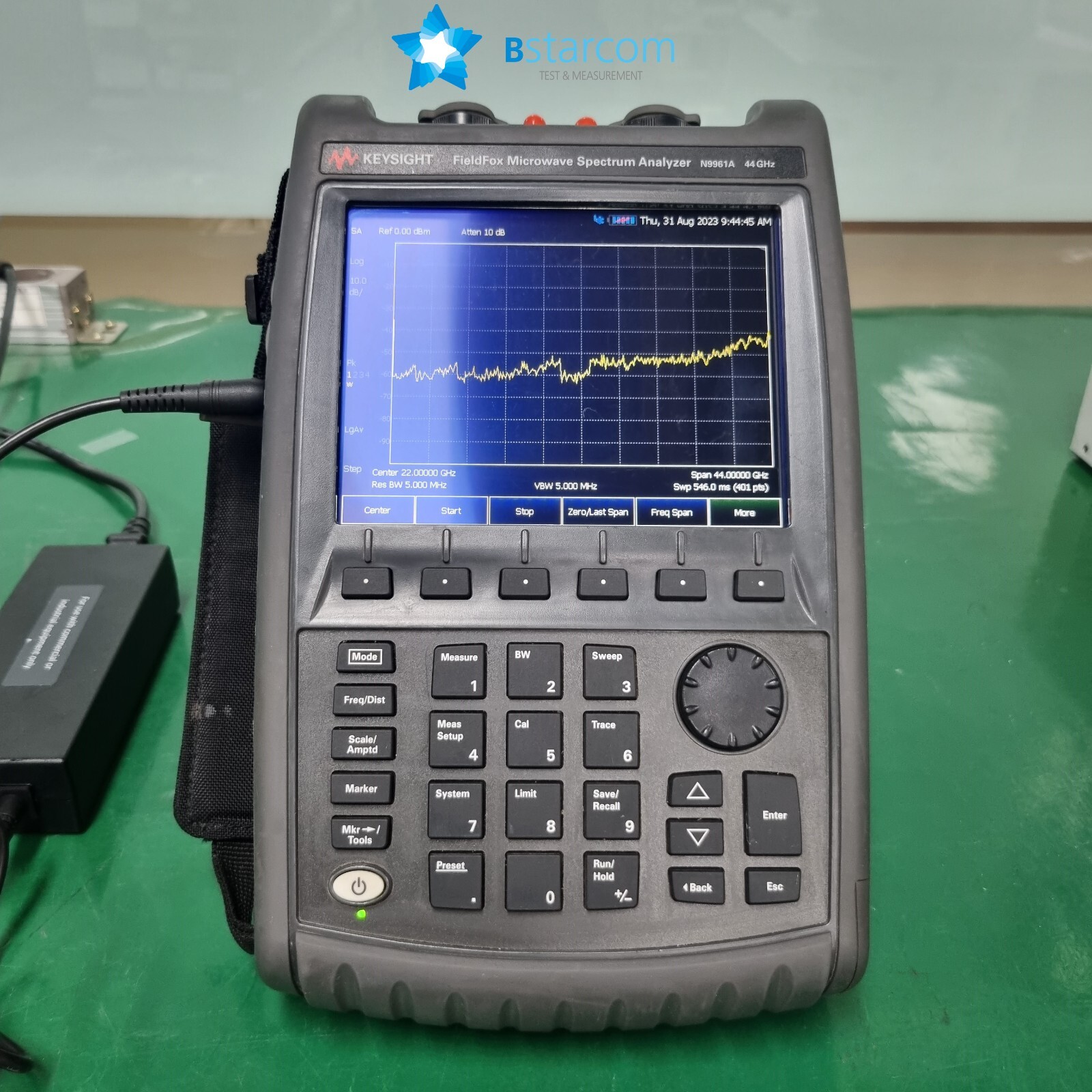 Keysight N9961A Handheld Microwave Spectrum Analyzer, 44 GHz ...
