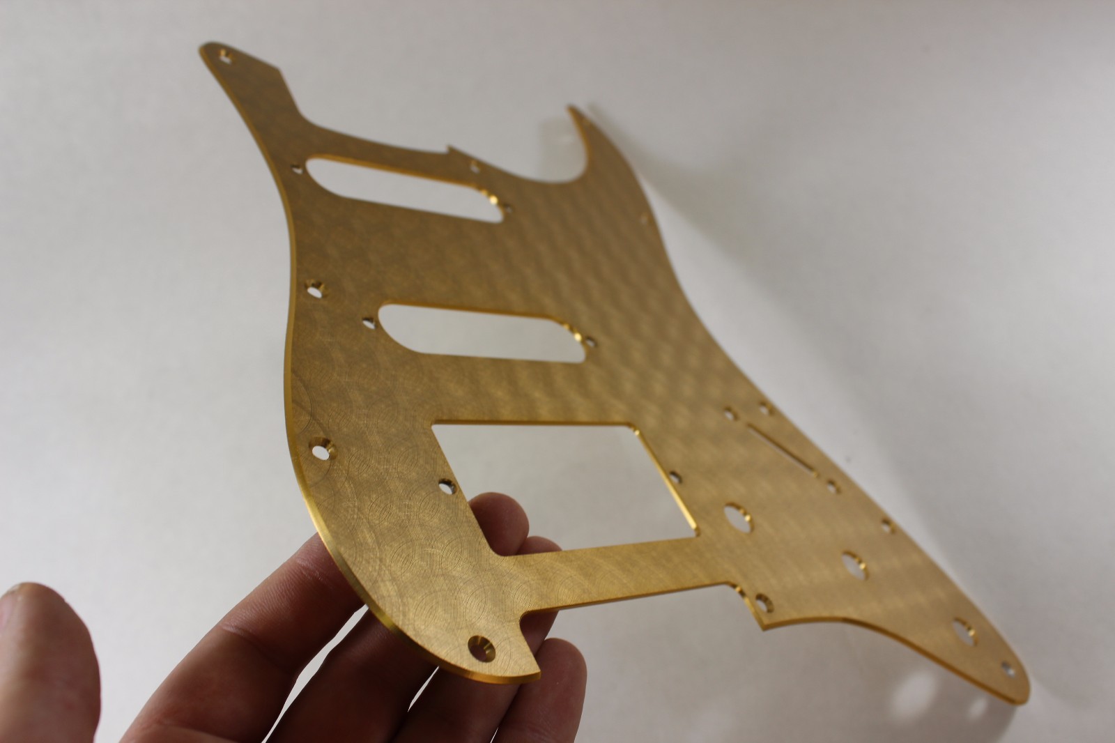 Engine Turned Gold Anodized Aluminum HSS Strat Pickguard for Fender ...