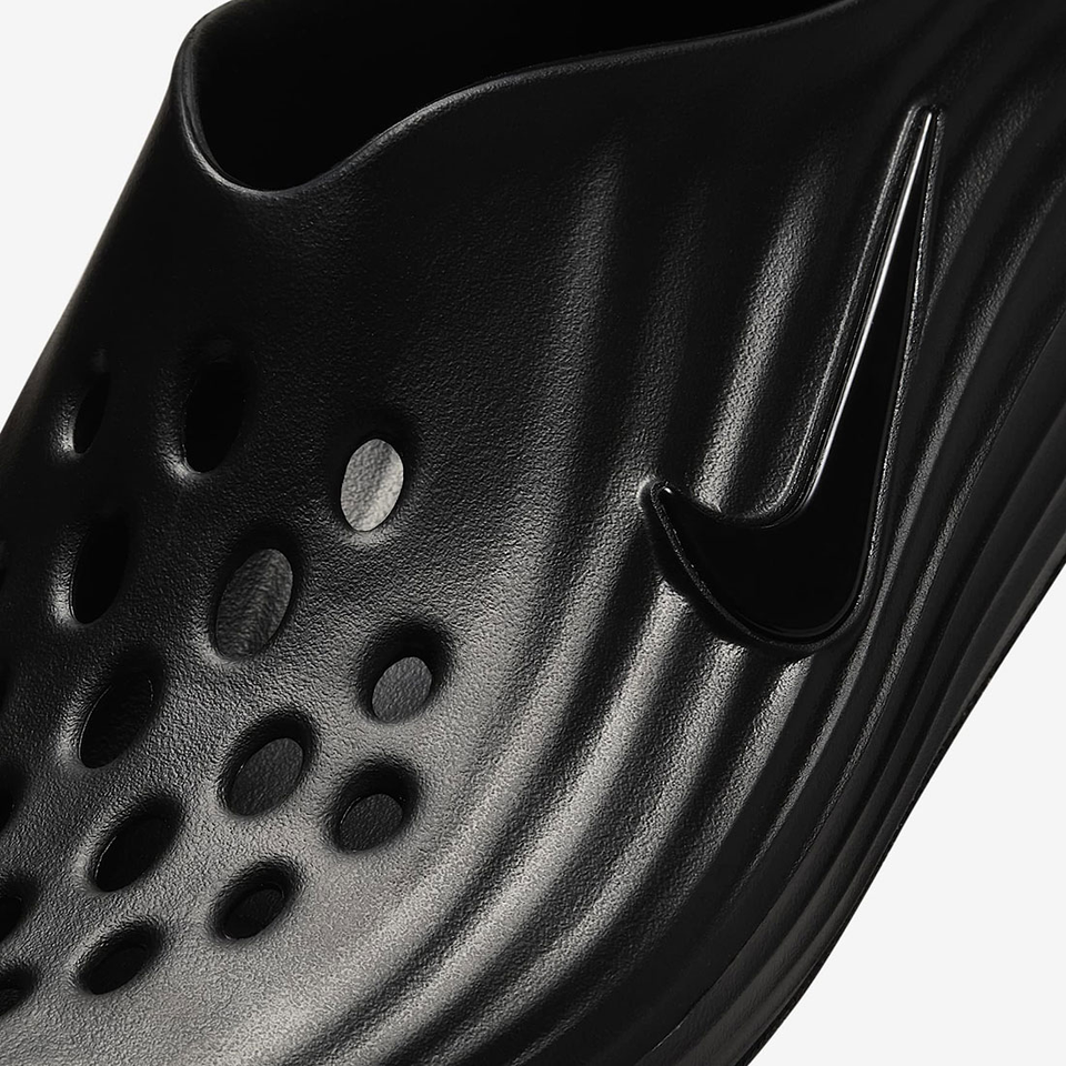 NIKE ReactX Rejuvenate HV5060 001 Black ReactX "Recovery shoes" mot03 ...