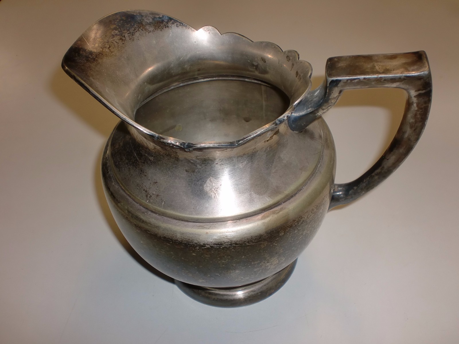 VINTAGE SILVER PLATE SHEFFIELD REGENCY PATTERN PITCHER EPNS BENEDICT ...