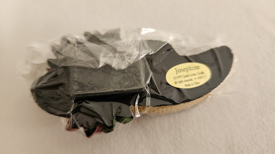 Sandy’s Closet Vintage LOT of 5 Magnets (Serena/Ruby/Meredith/Victoria ...