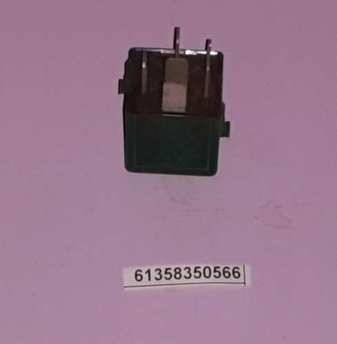 NEW OEM BMW 61358350566 Relay, change-over contact, pine green | eBay