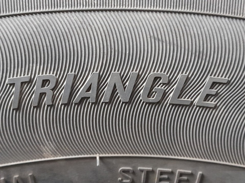 215/75/16C TRIANGLE TR65 Part Worn Tyres 8.5mm Of Tread Matching Pair ...