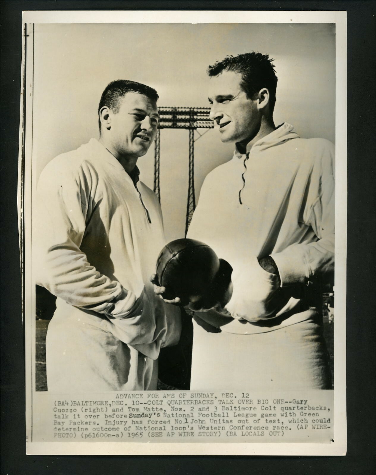 Tom Matte & Gary Cuozzo 1965 Press Photo Baltimore Colts prepare for ...