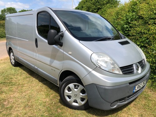 2012 62 Renault Trafic LL29 TomTom 2.0 DCI Silver Diesel Long MOT NO ...