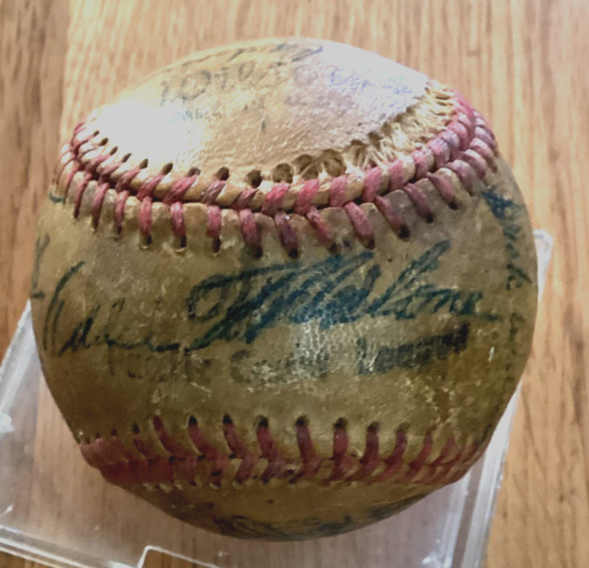 23 AUTOGRAPHS ON REAL MLB OLD BASEBALL MOSTLY UNKNOWN TO ME WAYNE ...