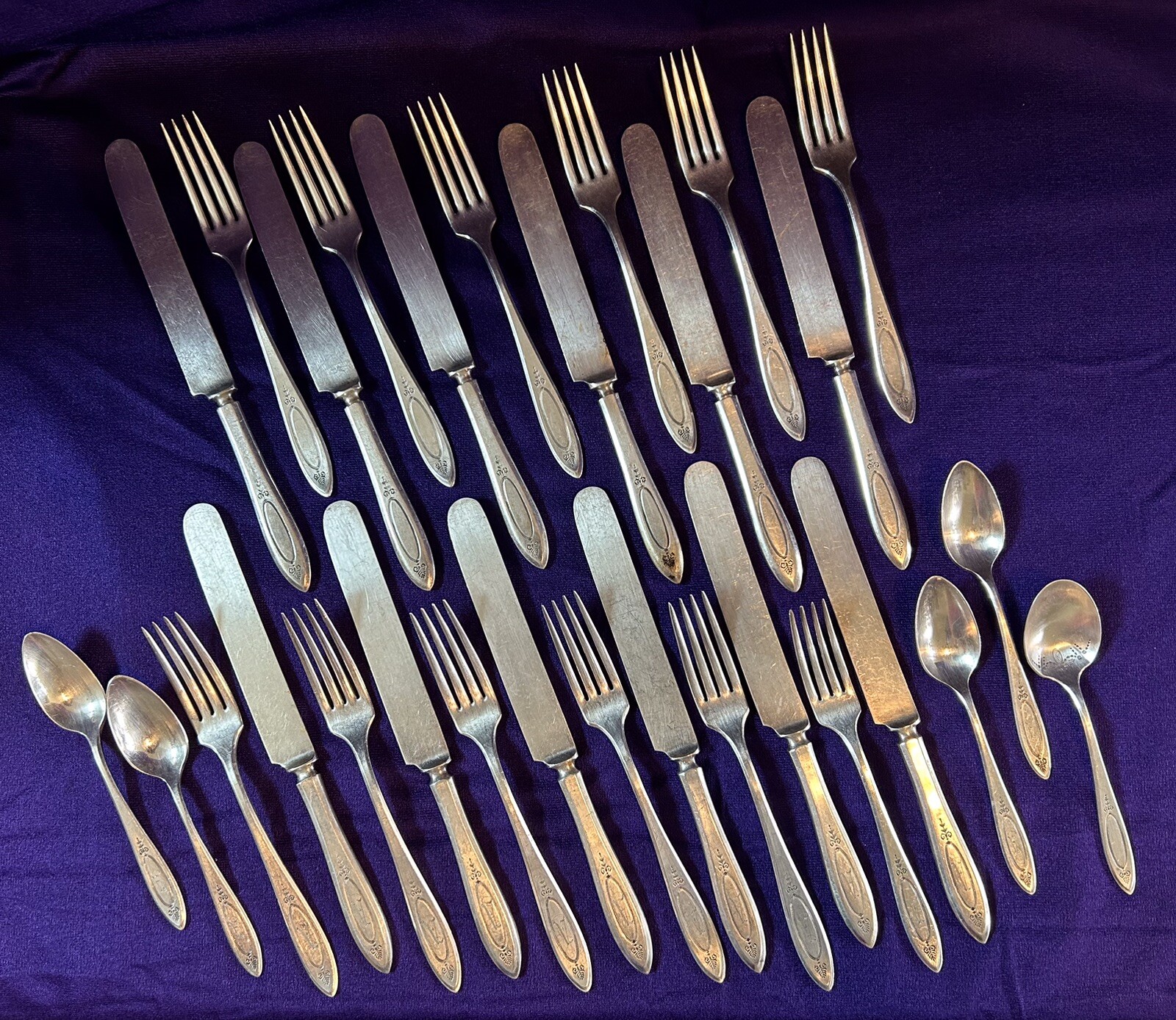 29 Piece Vintage Community Plate Silverware 'ADAM' Pattern 16 engraved ...