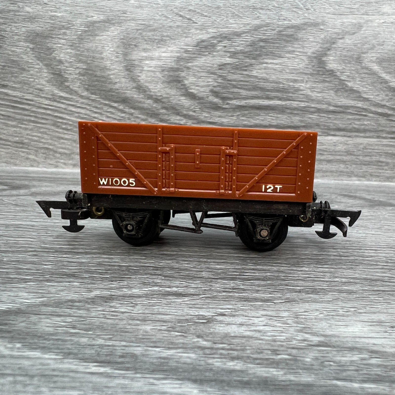 OO Scale Tri-ang Railways R.10 Open 12T Goods Truck W1005 Open Wagon ...