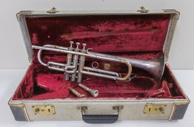 1928 - C.G. Conn 22b New York Symphony Bb Trumpet w/ 2 Mouthpieces ...
