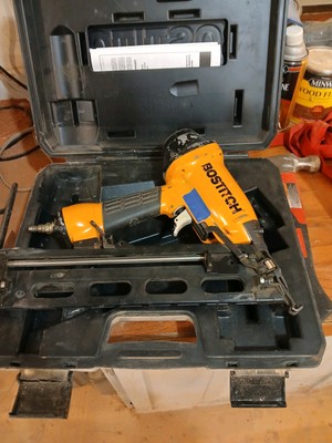 Stanley Bostitch N62FN-2 Pneumatic Finish / Brad Nailer 15-Gauge | eBay