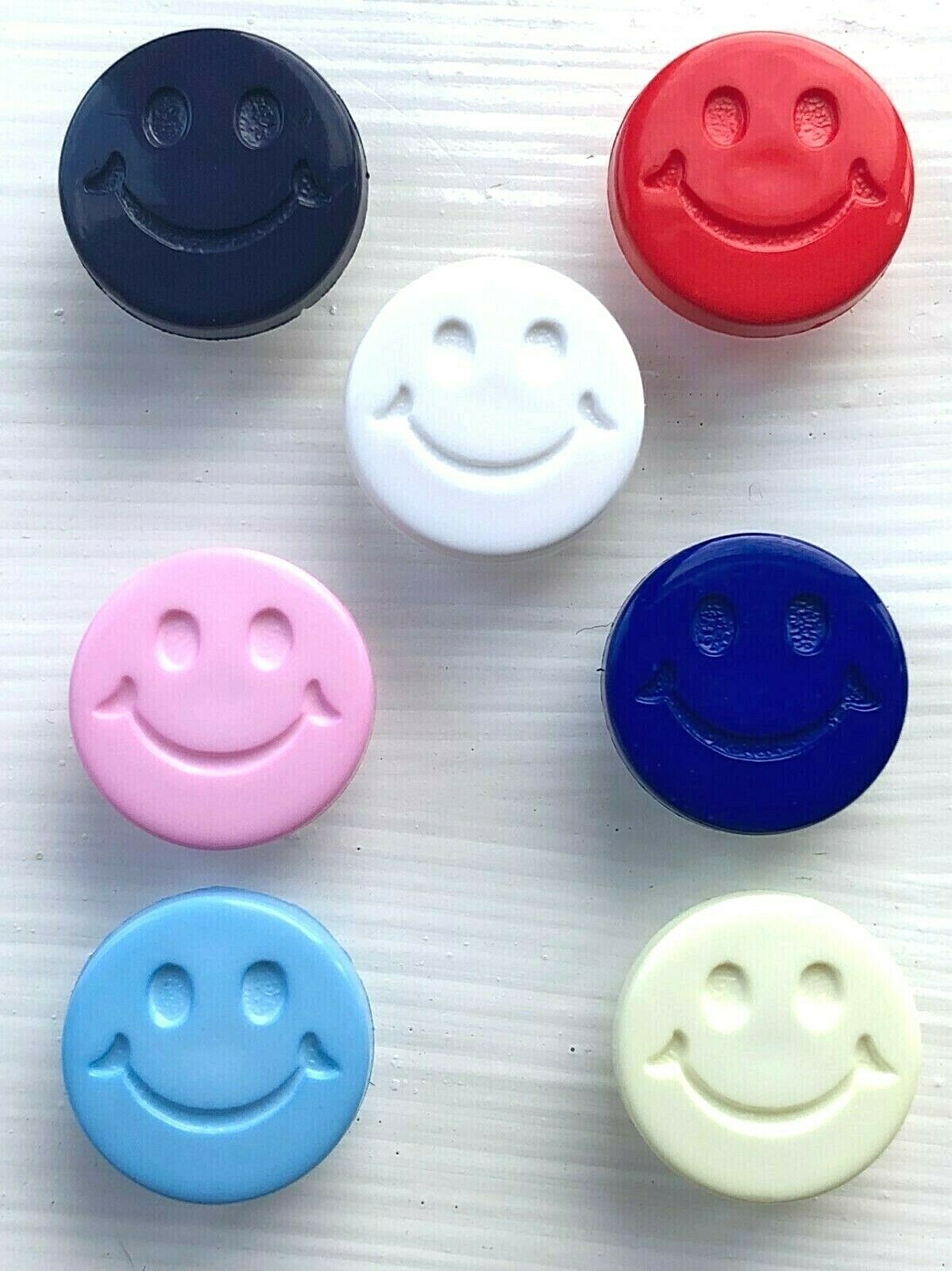PACKS OF 6 Smiley Face Buttons, Shiny Finish, 15mm or 19mm, Many ...