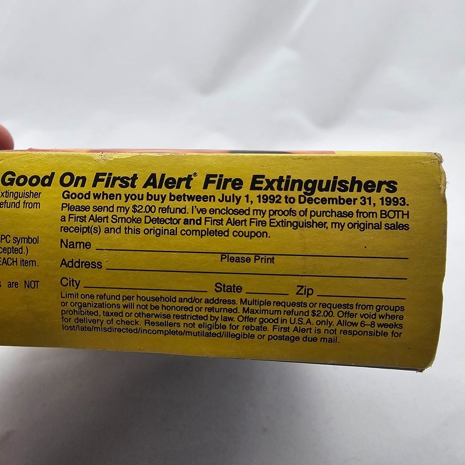 Vintage First Alert Smoke & Fire Detector Alarm Model 83R SA67D 1992 ...