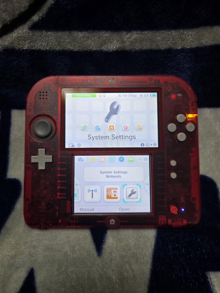 Nintendo 2DS - Crystal Red Console 4gb - USA English, Authentic Great ...