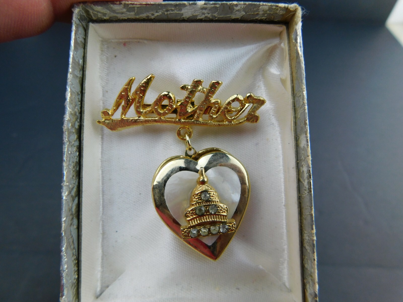 VINTAGE Mother Heart Locket Gold Tone BROOCH PIN … - Gem