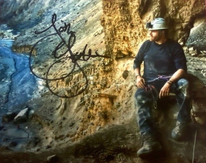 JOSH GATES EXPEDITION UNKNOWN GHOST HUNTERS SIGNED 8x10 PHOTO | eBay