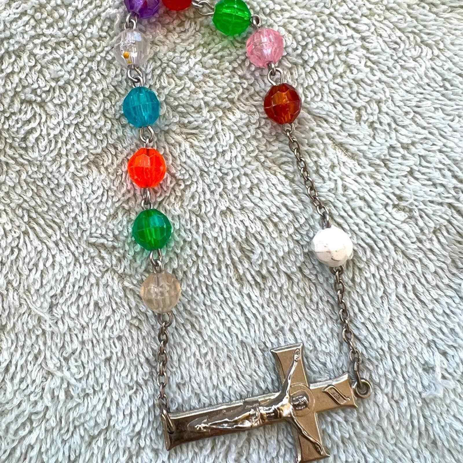 Handmade beaded Jesus cross bracelet - Gem