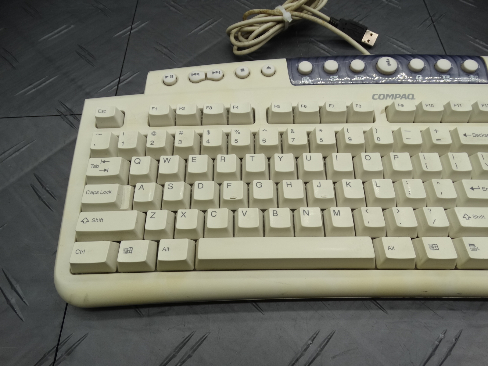 Compaq Wired USB Keyboard Retro Vintage SDM4540UL Multimedia Keys | eBay
