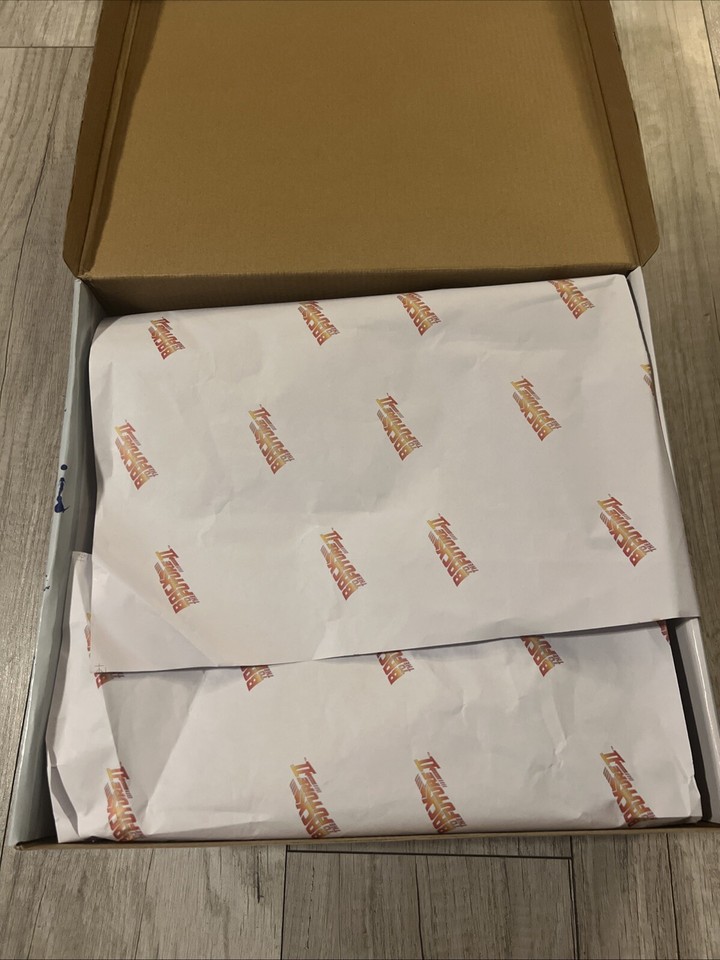 Universal Studios Back To The Future Shoes Officially Licensed Mags ...