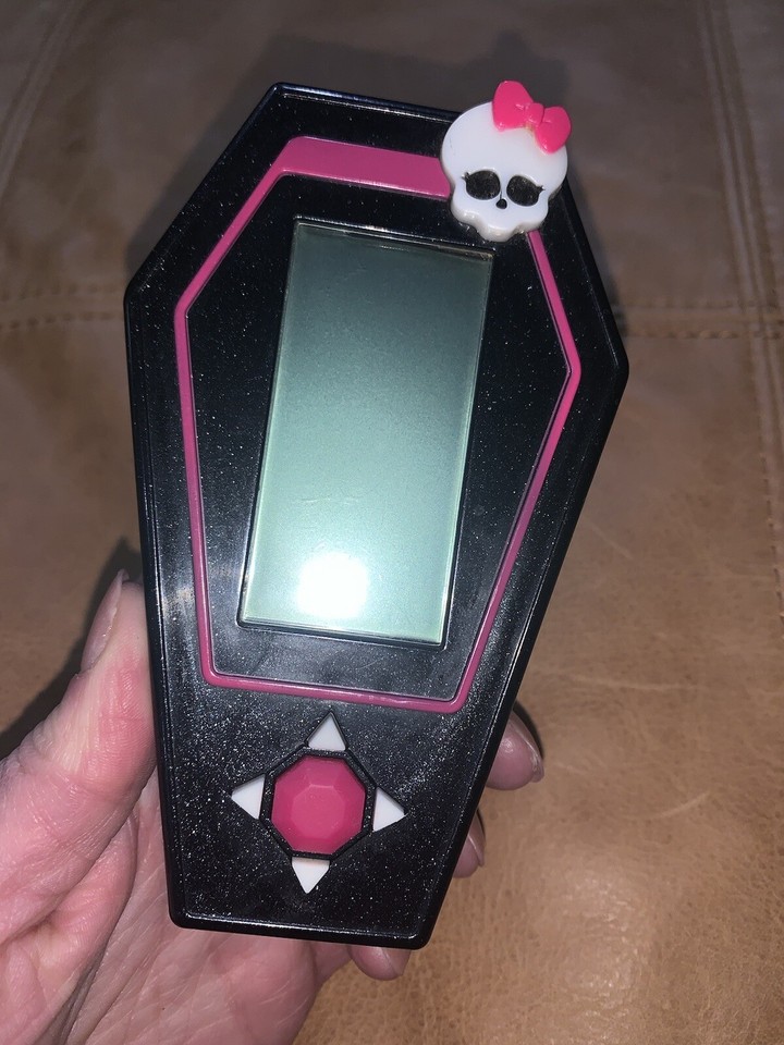 Monster High ICOFFIN Handheld Device Toy Electronic Messaging PHONE ...