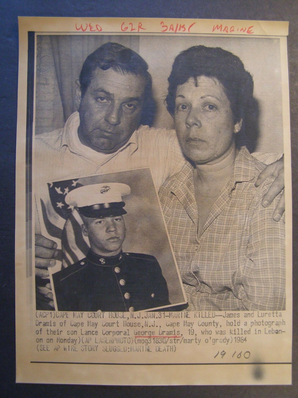 AP Wire Press Photo 1984 Parents of Lance Corporal George Dramis who ...