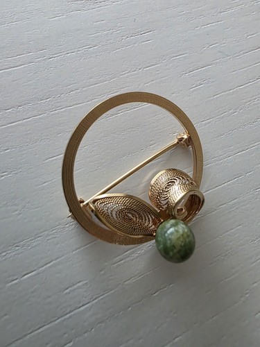 Vintage Jade Hat Pin Stick Brooch | eBay