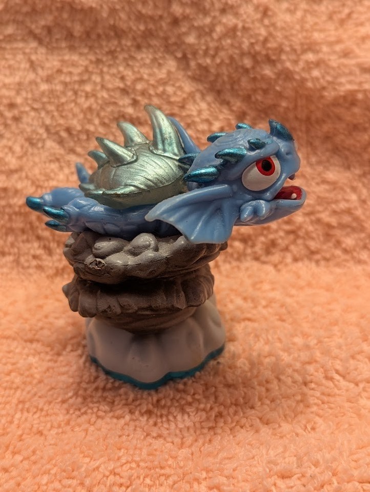 Skylanders: Spyro's Adventure - Warnado Toys To Life Character Figure ...