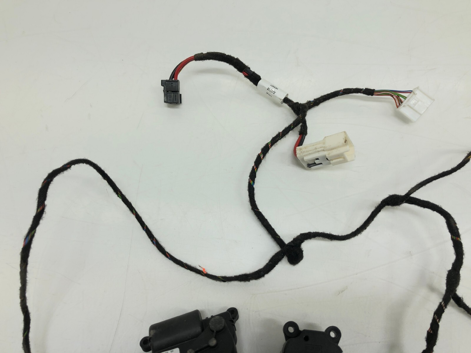 2017-2020 JAGUAR F-PACE A/C HEATER DOOR FLAP ACTUATORS SET OEM. | eBay