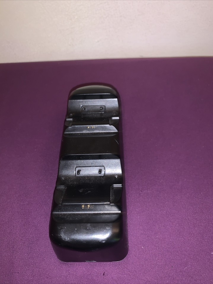 Atrix Dual Charging Station for Xbox One Model TYX-1871 *READ ...