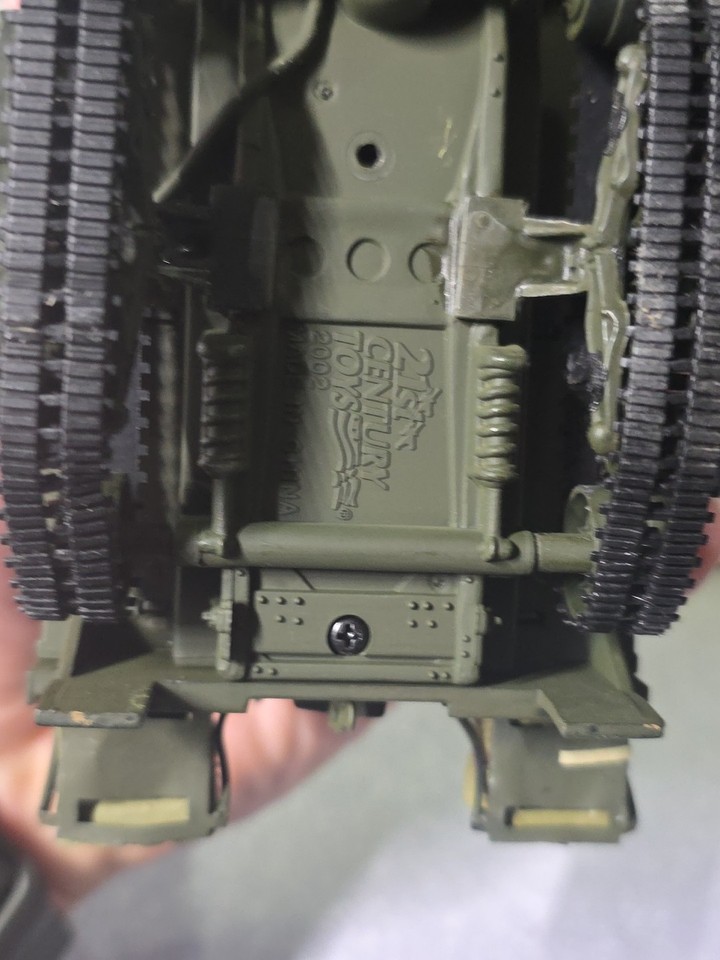 21st Century Toys 1/32 M3A3 US Army Half Track Armor M2 .50 Cal Machine ...