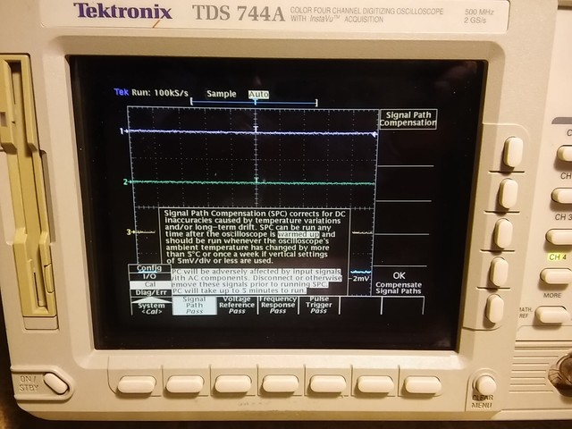 Tektronix TDS744A Digital Oscilloscope for sale online | eBay