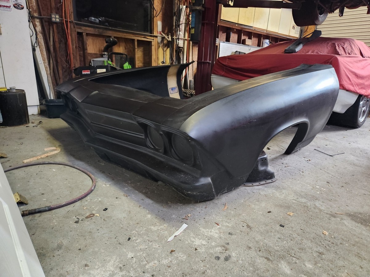 69 Chevelle Fiberglass Hood