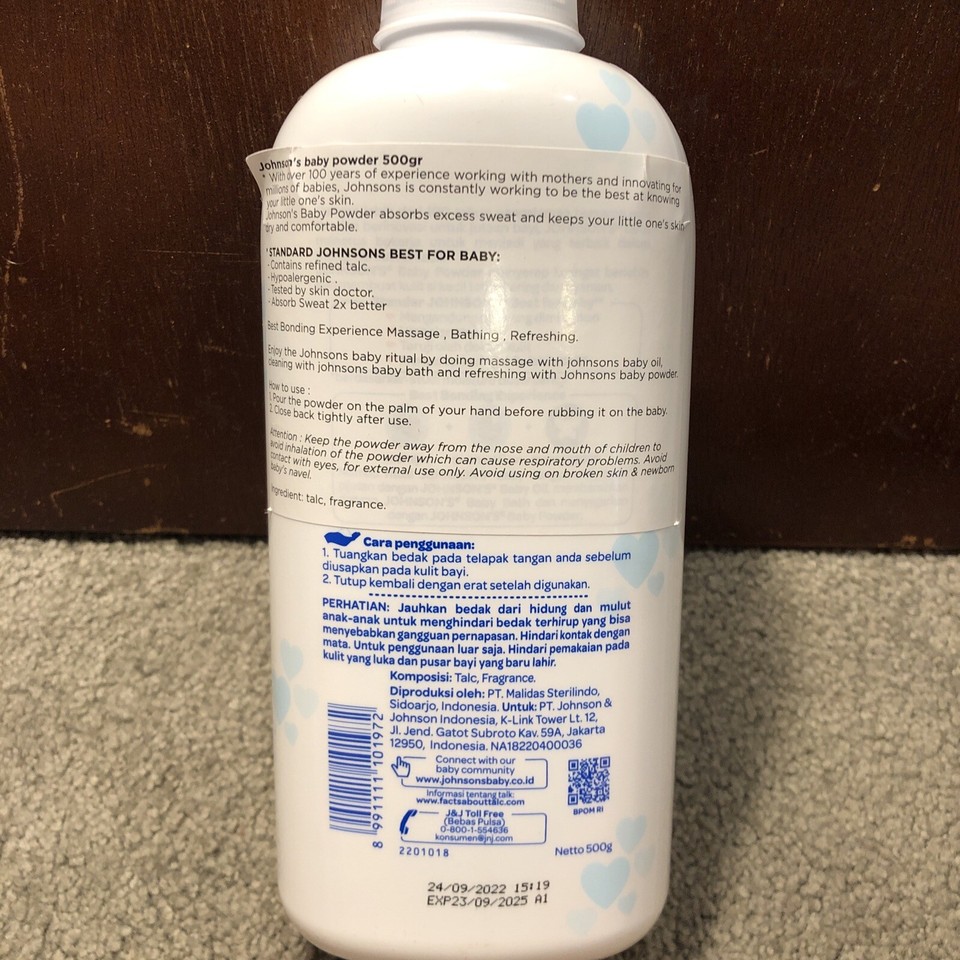 Johnson's Baby Powder Silky Soft Skin W/ Talc, Hypoallergenic, 17.6oz ...