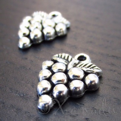 Grape Charms 22mm Antiqued Silver Plated Wine Pendants C2046 - 10, 20 ...