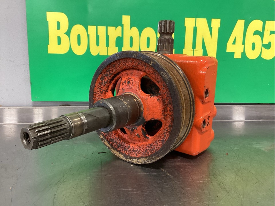 Kubota ZG222 RCK48 Mower Deck Gear Case K5576-33105 V4-9 | eBay
