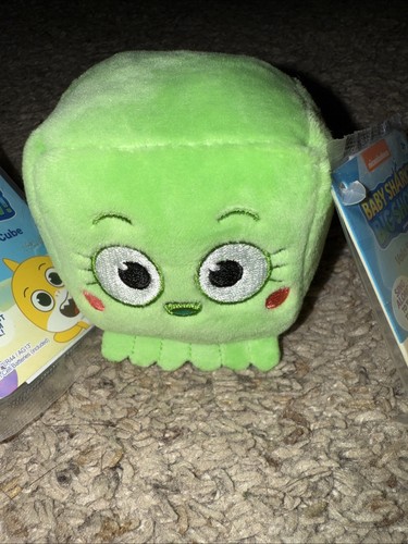 Baby Shark Pinkfong Plush Lot 3 Yellow Green Orange Nickelodeon Cube ...