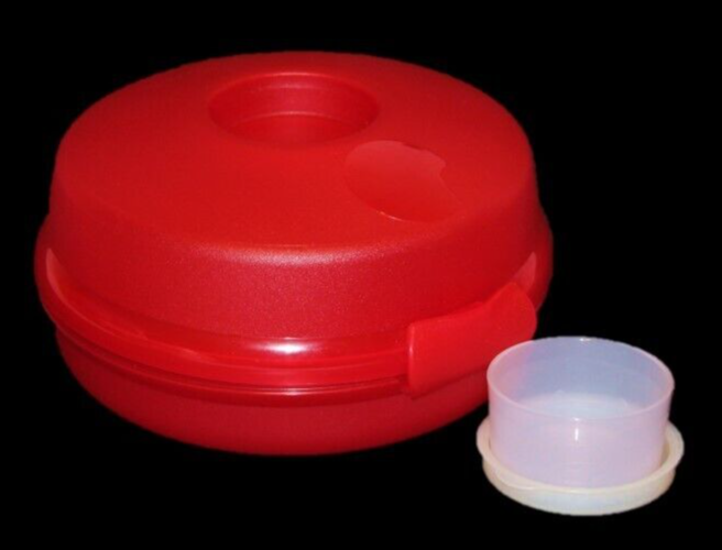 Tupperware Bagel Keeper w/ Smidget Round Lunch Container Red & Sheer ...