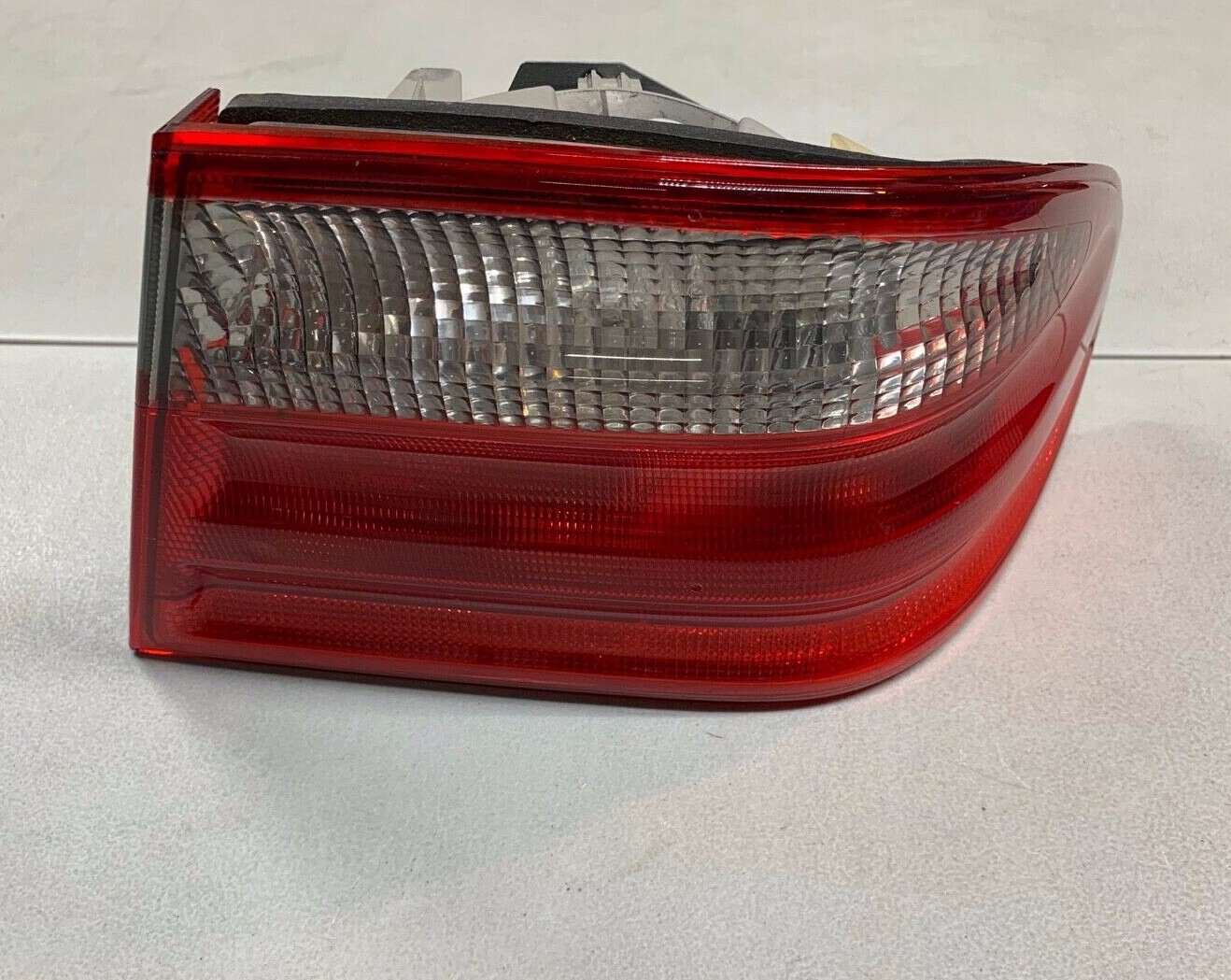 Mercedes-Benz Tail Light Lamp Lens 2108203664 Right Rear E320 E430 E55 ...