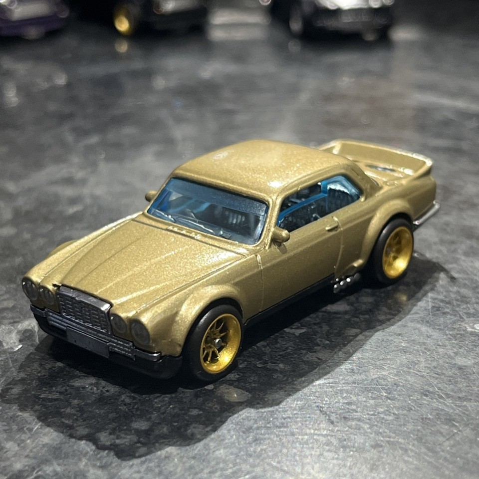 Hot Wheels Jaguar XJ6C V12 Custom with real riders | eBay UK