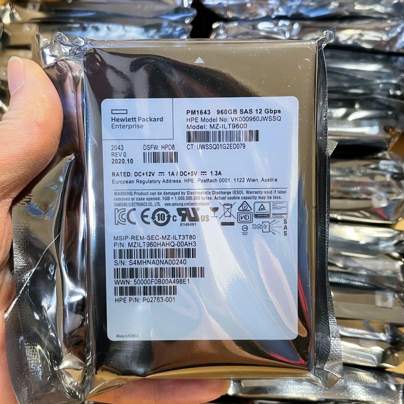 960GB Samsung SSD PM1643 2.5" SAS HPD8 SSD 12G/S MZILT960HAHQ-00AH3 MZ ...