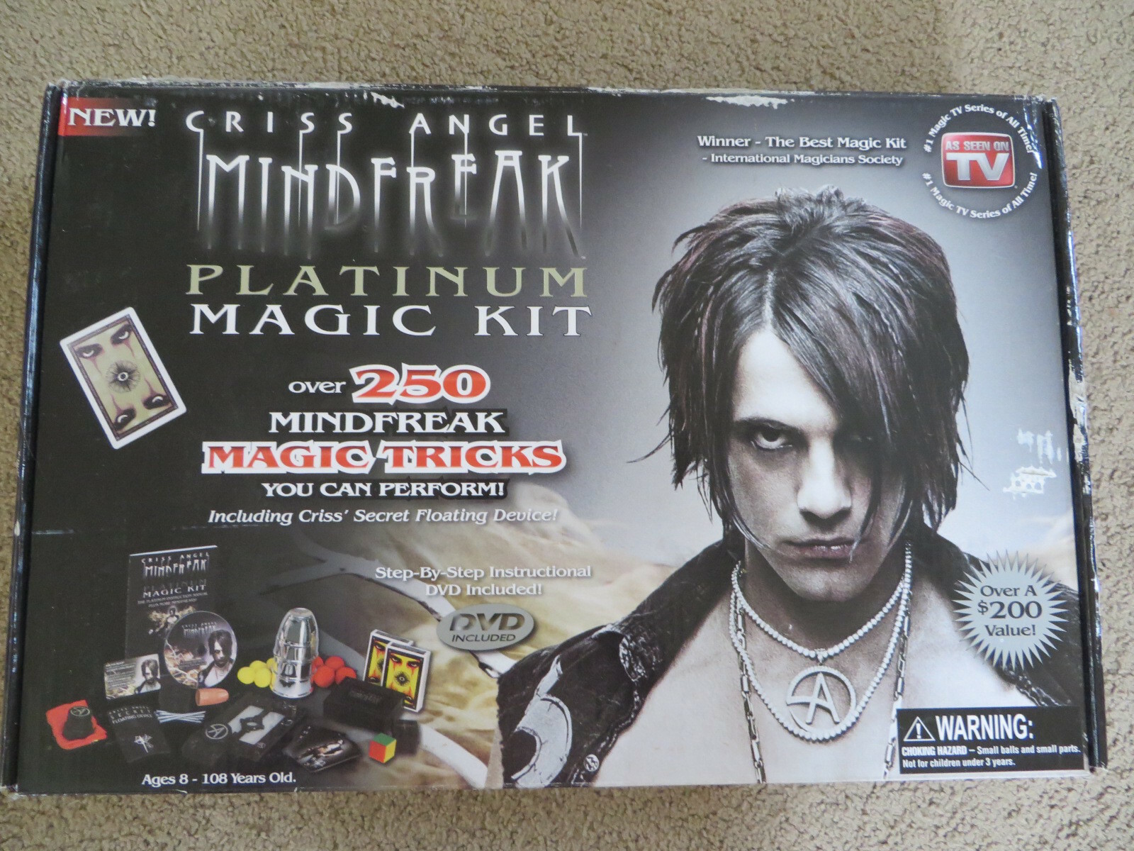 GREAT Criss Angel MindFreak platinum magic kit - over 250 tricks with ...