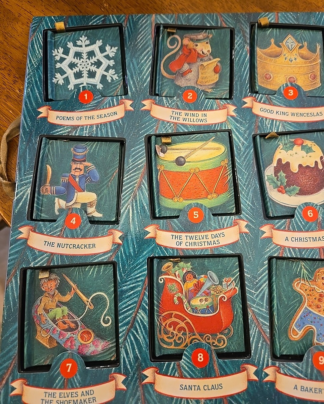 Christmas Keepsake : A Treasury of Best-Loved Stories and More by ...
