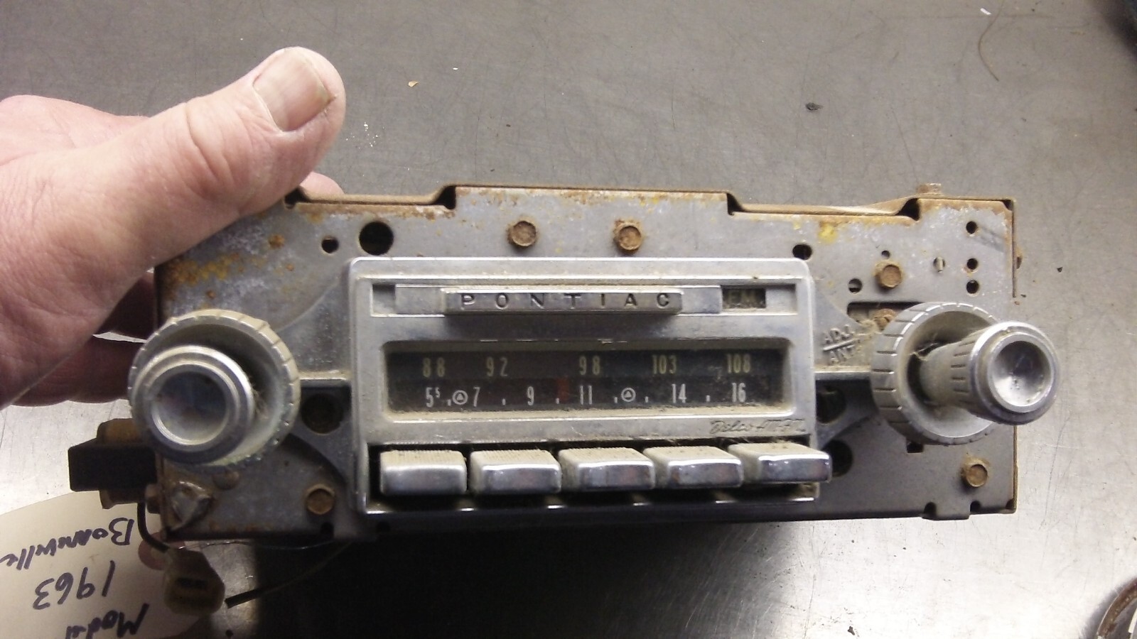 Pontiac 1963 AM FM Radio G2-7 | eBay