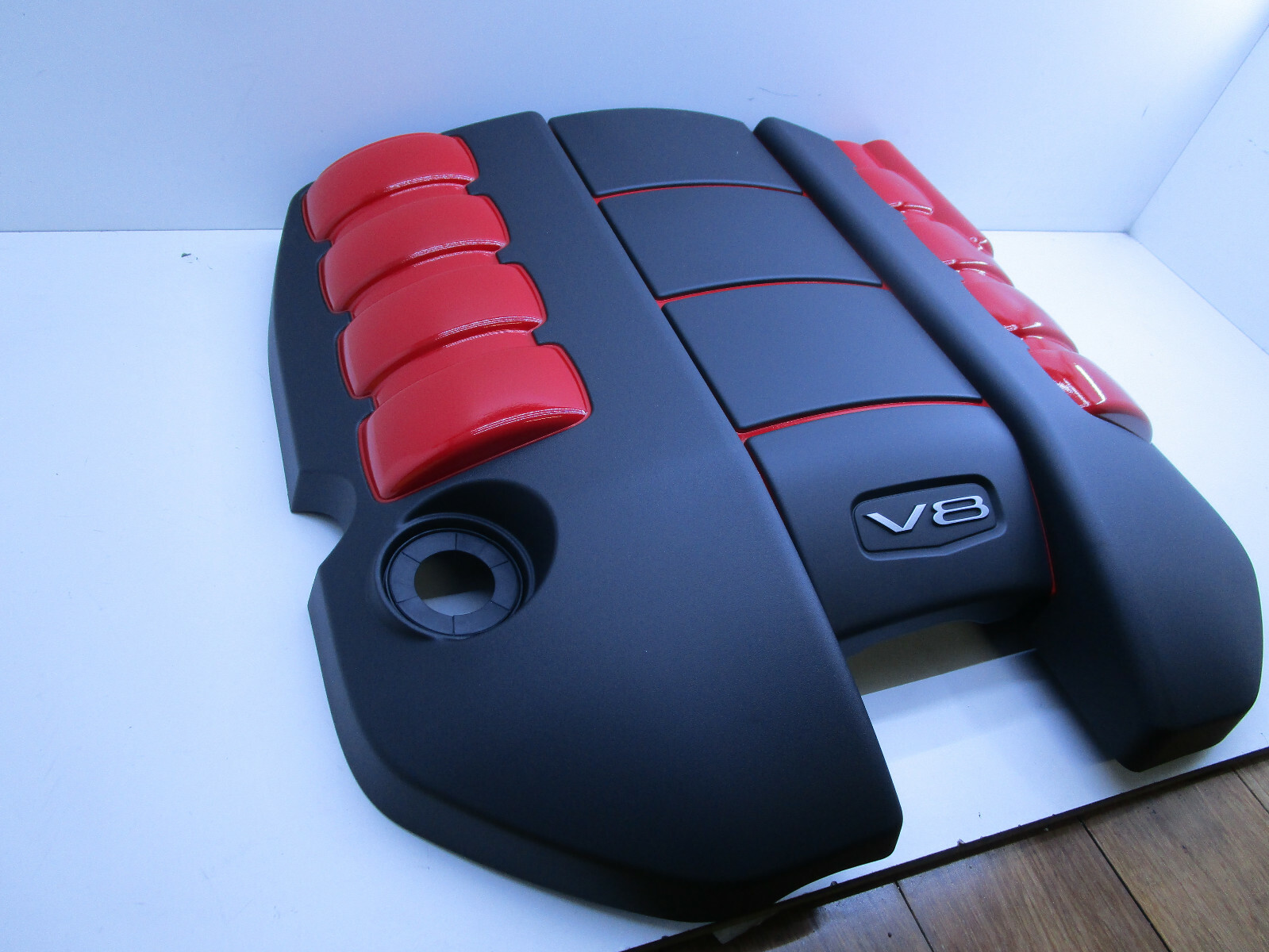 PITCH BLACK AND RED ENGINE COVER FOR HOLDEN COMMODORE VF V8 6.0L 6.2L ...